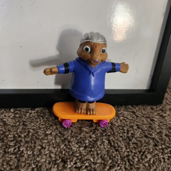 burger king | Toys | Hop Eb Bunny On Skateboard 375 Tall Toy Vehicle 21 ...